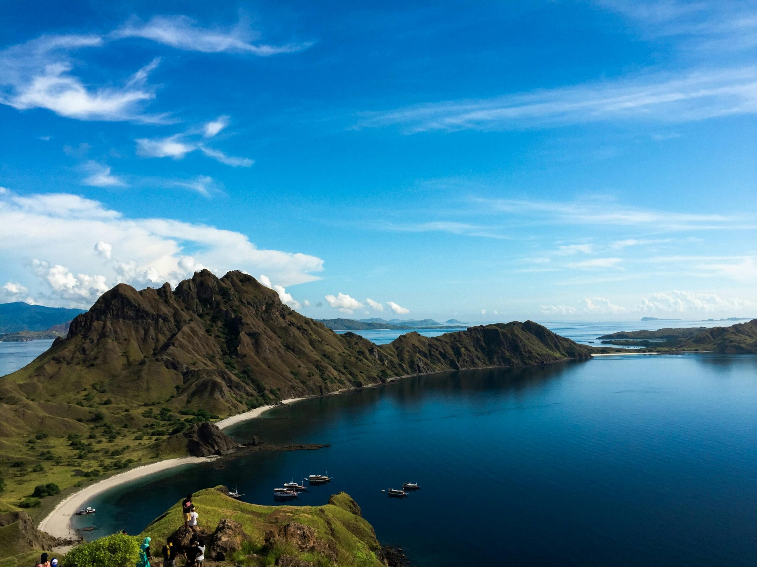 Komodo Island: A Hidden Paradise in Indonesia - Women's World Today